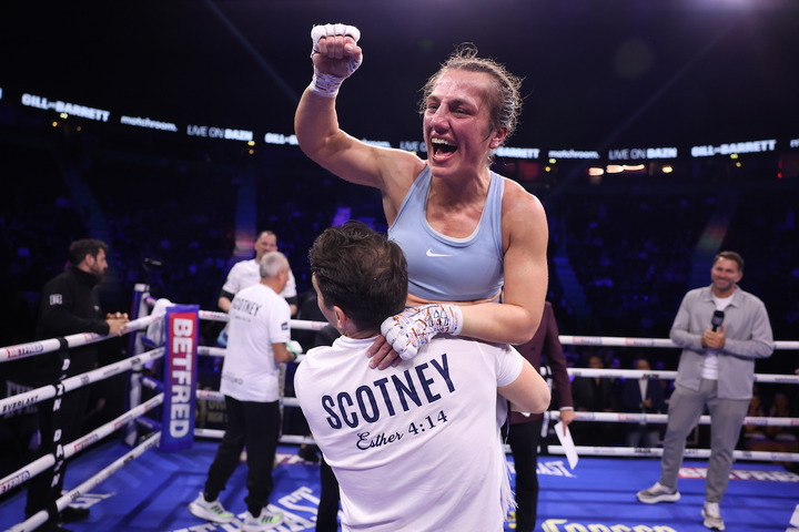 Ellie Scotney Unifies, Wins Ring Title; Rhiannon Dixon Captures Vacant ...
