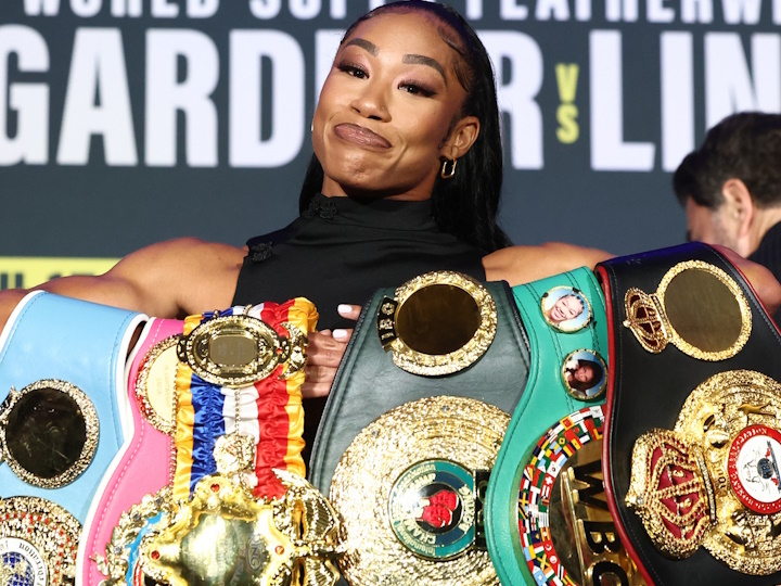 Photos: Alycia Baumgardner, Christina Linardatou - Face To Face at ...