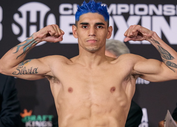 Fernando Martinez Powers Past Jerwin Ancajas For Decision, Retains IBF ...