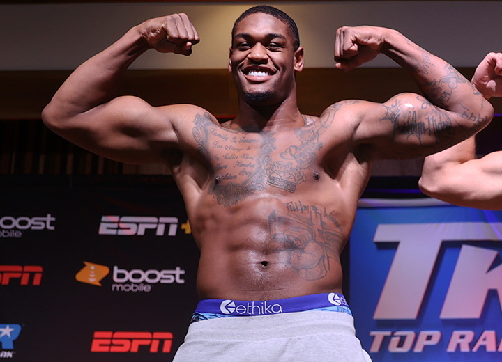 Jared Anderson Knocks Out Miljan Rovcanin With A Right Hand At End Of ...