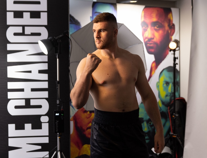 Kid Galahad vs. Jazza Dickens LIVE Results: Johnny Fisher Crushes Danny ...