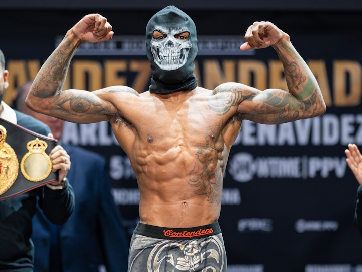 Photos: Hector Luis García, Lamont Roach - Set For WBA Title Clash ...