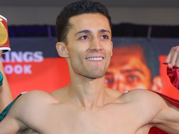 Photos: Robeisy Ramirez, Rafael Espinoza - Ready For WBO Title Showdown ...