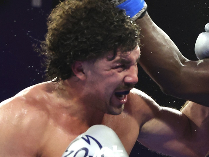 Richard Torrez Extended Into 8th Round, Stops Curtis Harper To Maintain ...