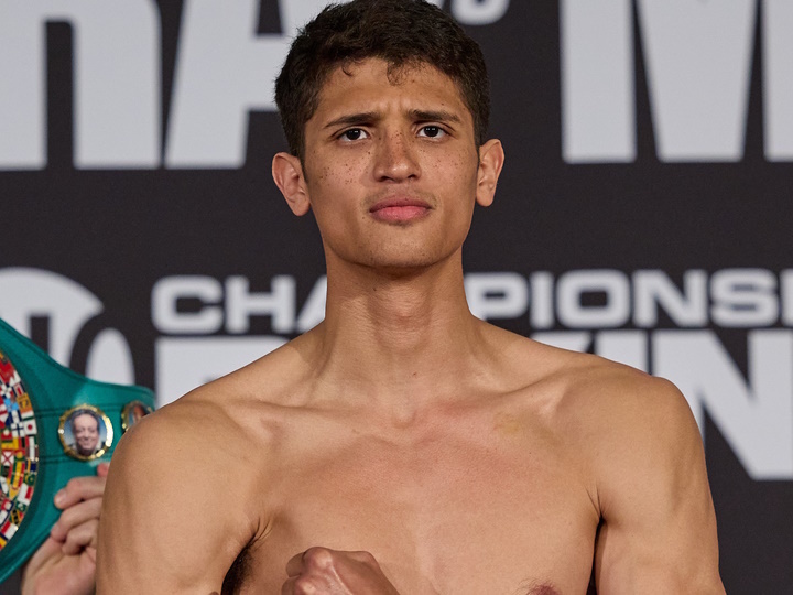 Photos: Sebastian Fundora, Brian Mendoza - Ready For War in Carson ...