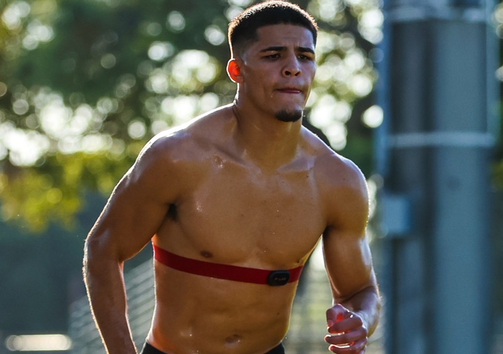 Photos: Xander Zayas Putting in Work For Ronald Cruz Clash - Boxing News